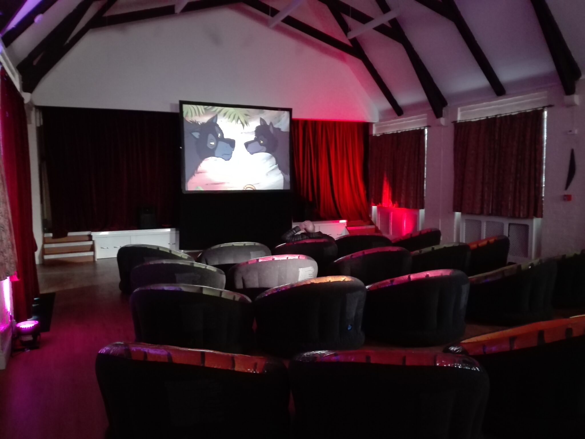 Mobile cinema Hire | Cinema hire | Cinema Screen hire | cinema